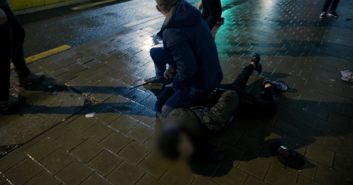 Chaos in de hoofdstad na terreuraanslag: "Hij probeerde hem neer te steken"