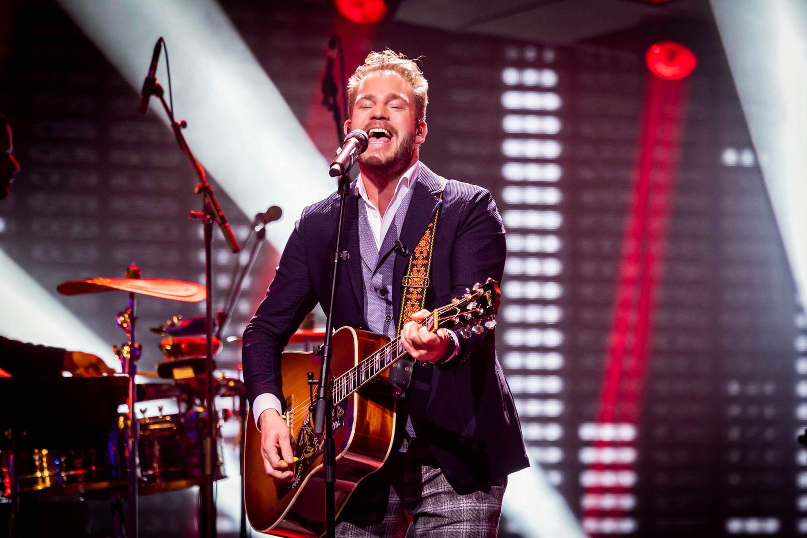 Wat een line-up! Dit zijn alle artiesten die meedoen aan Tulpen uit ...